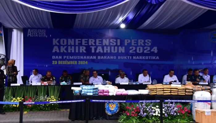 Konferensi Pers Akhir Tahun 2024 Dan Pemusnahan Barang Bukti Tindak Pidana Narkotika
